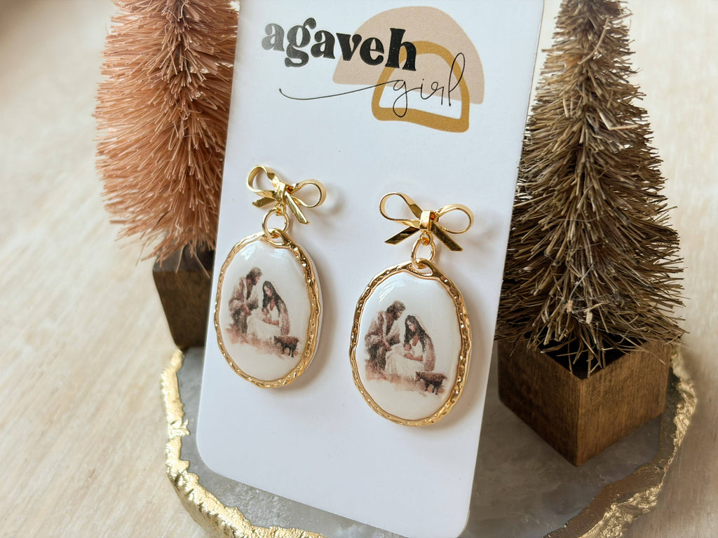 Agaveh girl - The Nativity – Small Town Collective